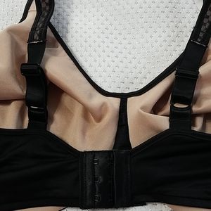 Bali | Intimates & Sleepwear | Nwt Bali Smoothing Sheer Accents ...